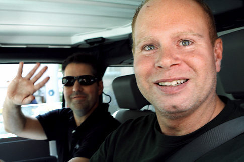 Steven Slater Escape From JetBlue: Now on Video! - The Hollywood Gossip