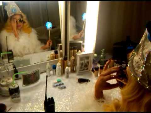 Lady Gaga Thanks Fans For Twitter Queen Status - The Hollywood Gossip