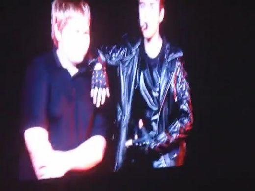 Justin Bieber Reaches Out to Bullied Teen - The Hollywood Gossip