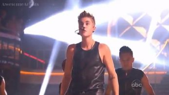 Justin Bieber Dons Leather, Performs on Dancing with the Stars Results ...