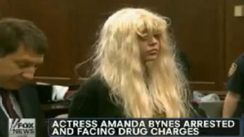 Amanda Bynes Appears in Court, Says Bong Was Just a Vase, Released on ...