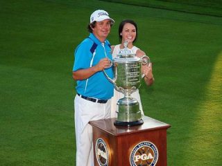 Jason Dufner Wins PGA Championship, Takes Home Oak Tree - The Hollywood ...