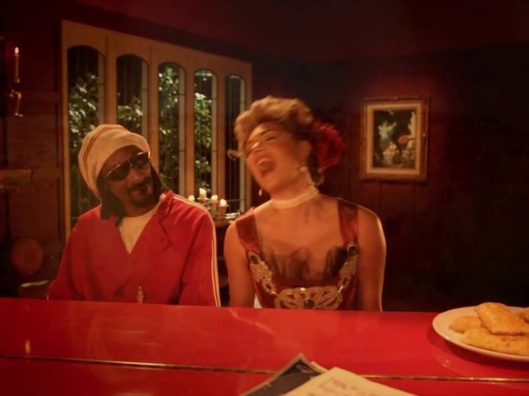 First Moon Party! Hilarious Tampon Commercial Captures Awkwardness of ...