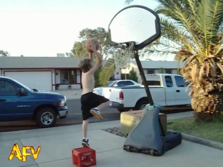 Basketball Fail Mashup: The Ultimate Backyard Blooper Reel - The ...
