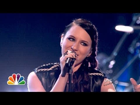 Kat Robichaud Sail The Voice The Hollywood Gossip