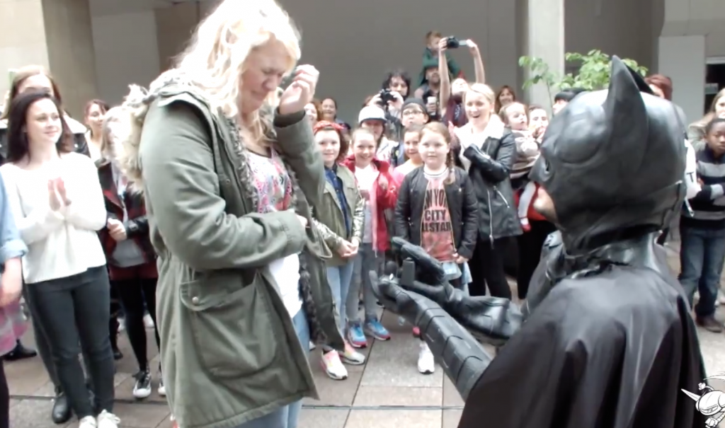 Batman-Costumed Boyfriend Proposes Via Flash Mob - The Hollywood Gossip
