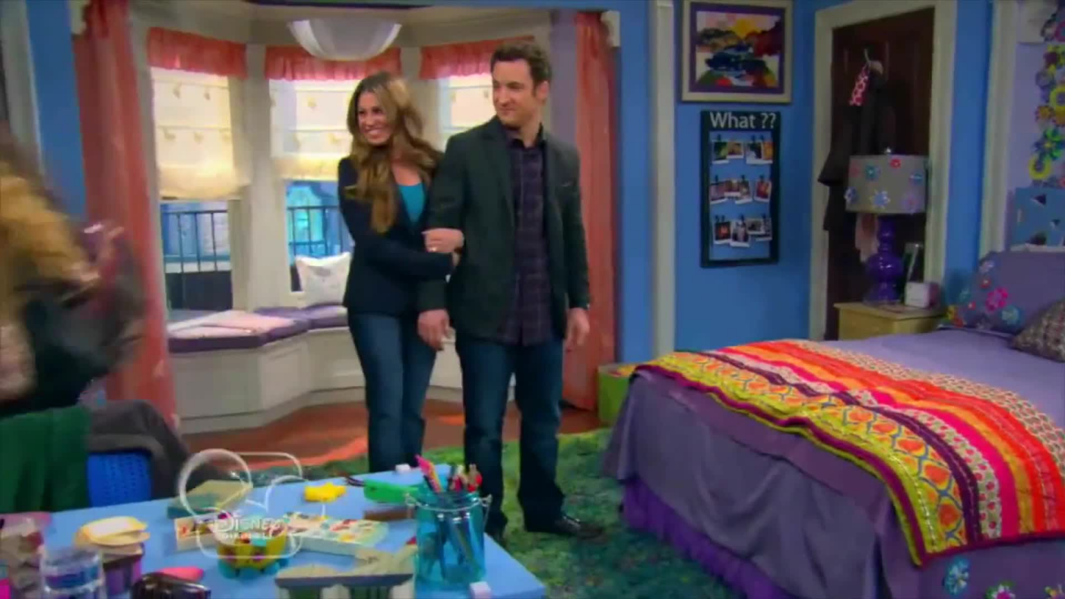 Girl Meets World Preview: Riley Has Friends! - The Hollywood Gossip