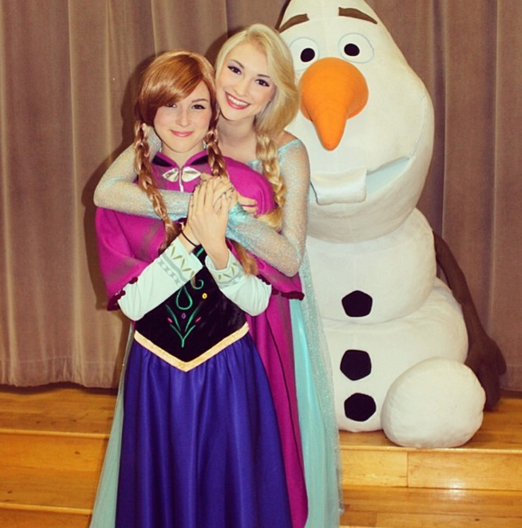 Anna Faith Carlson: HOT Elsa Look-Alike! - The Hollywood Gossip