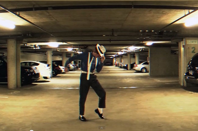 Brett Nichols, AMAZING Michael Jackson Impersonator, Dances to Smooth ...