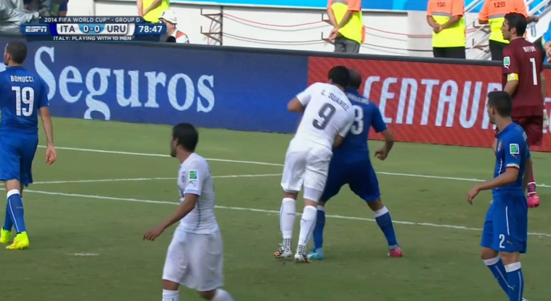 Luis Suarez BITES Italian Opponent: Watch Now! - The Hollywood Gossip