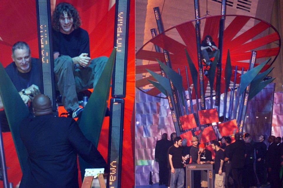 21 Craziest Moments from the MTV Video Music Awards - The Hollywood Gossip