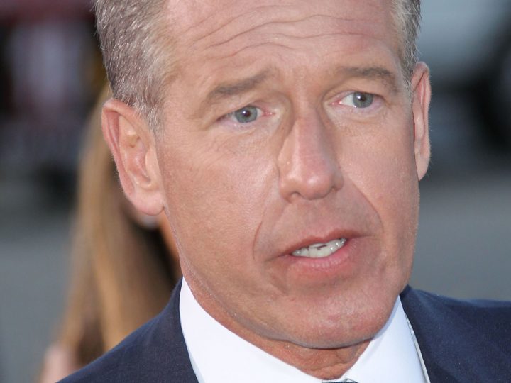 Brian Williams Photo - The Hollywood Gossip