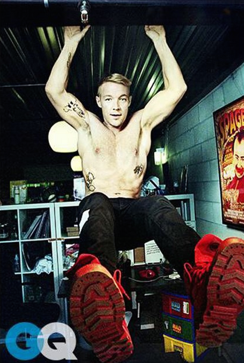 Diplo Slams Taylor Swift Fans as "Worst People in the World" - The ...