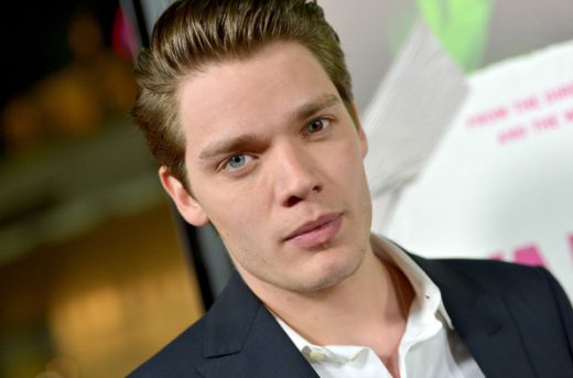Dominic Sherwood: 5 Things to Know About the Actor - The Hollywood Gossip
