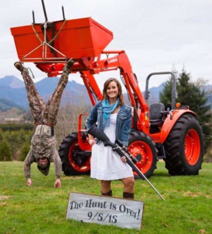 Hunting-Themed Engagement Photo Goes Viral: See It Here! - The ...