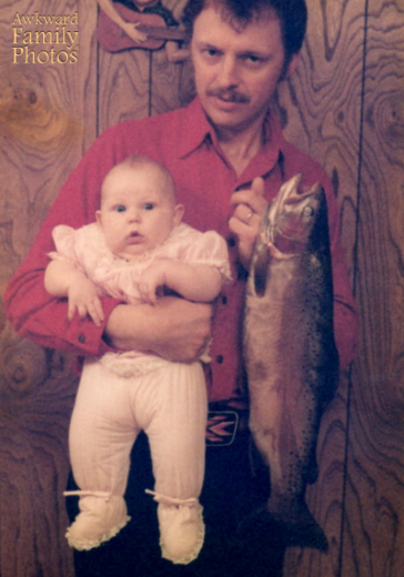 23 Awesomely Awkward Dad Photos - The Hollywood Gossip