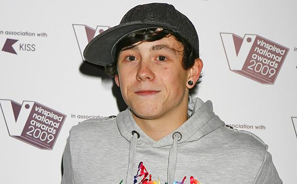 Lil Chris Dies; British Pop Star Was 24 - The Hollywood Gossip