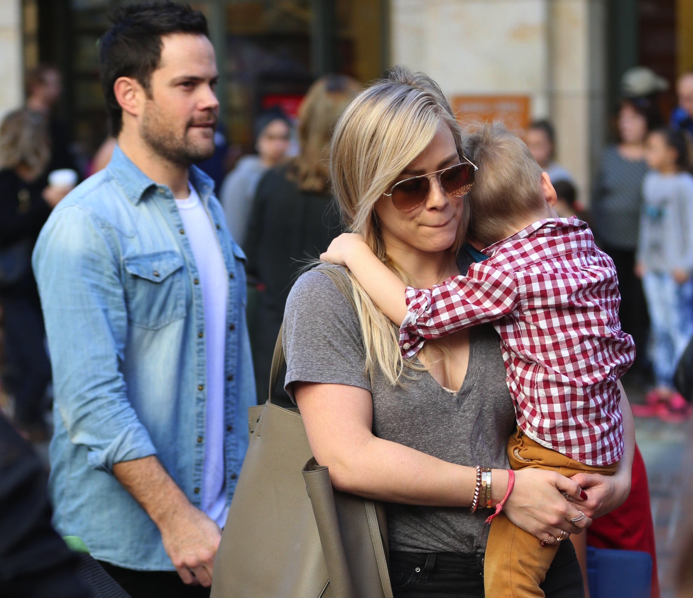 Mike Comrie Archives - The Hollywood Gossip