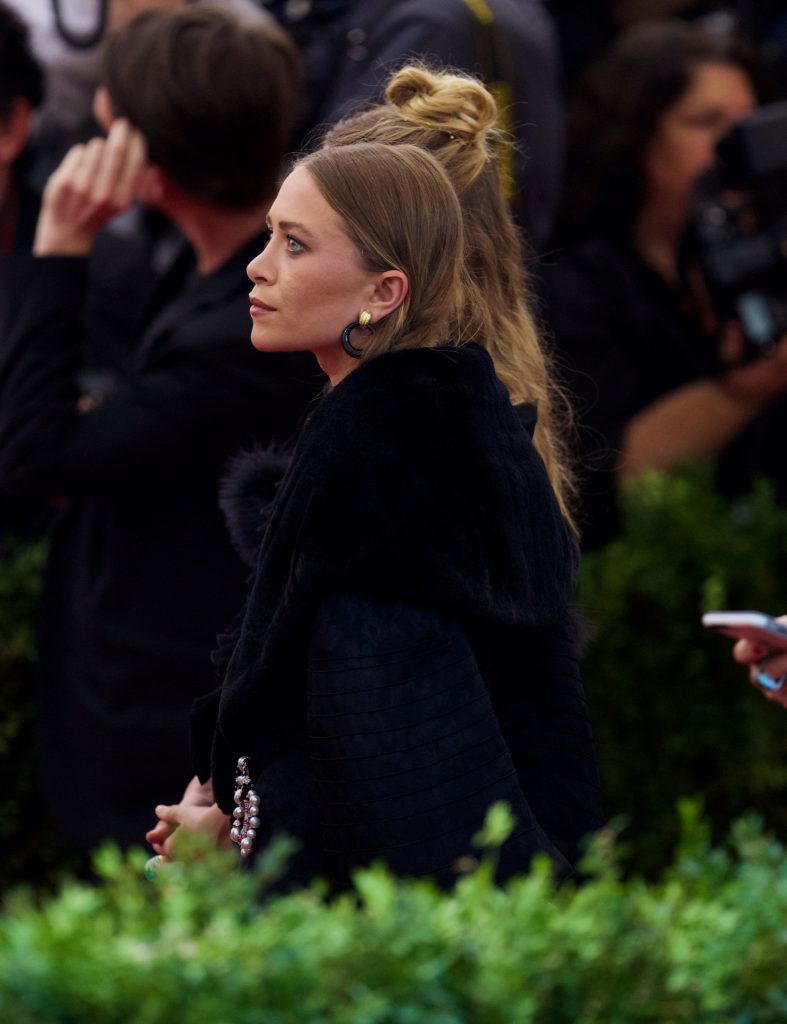 Ashley Olsen: Suffering From Lyme Disease? - The Hollywood Gossip