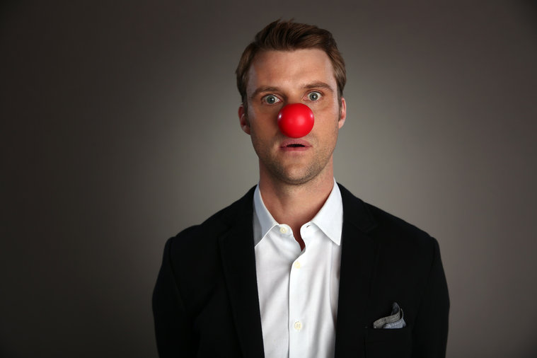Celebrities Rock Red Noses, Aim to End Poverty - The Hollywood Gossip