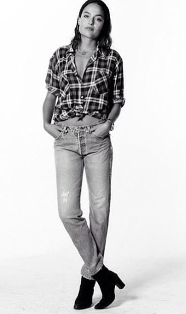 11 Hottest Chloe Bartoli Photos: Scott Disick's Side-Piece is Smokin ...