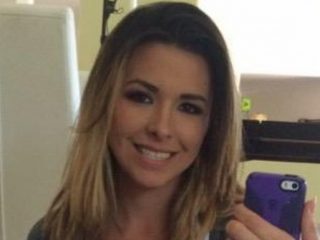 Danica Dillon Selfie - The Hollywood Gossip