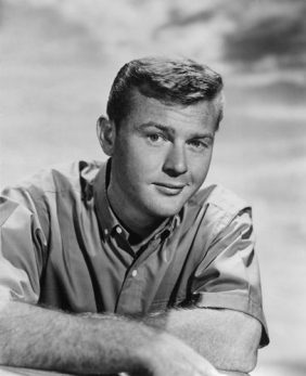 Martin Milner Dies; Beloved TV Actor Was 83 - The Hollywood Gossip