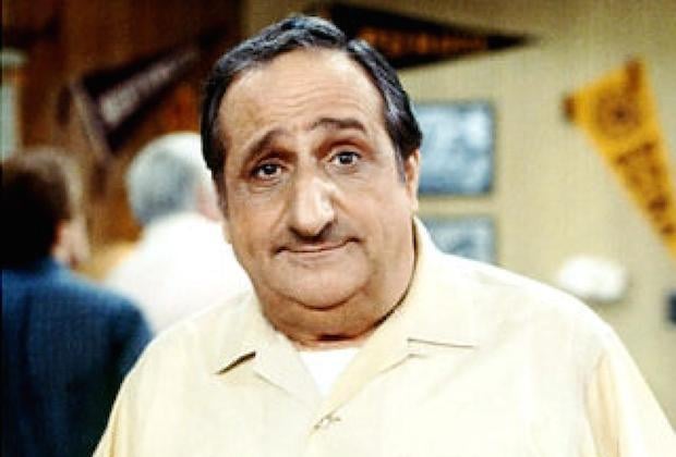 Al Molinaro Dies; Former Happy Days Star was 96 - The Hollywood Gossip