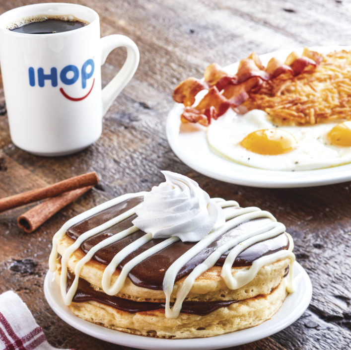 IHOP Apologizes for Terrible Joke About Small Boobs - The Hollywood Gossip