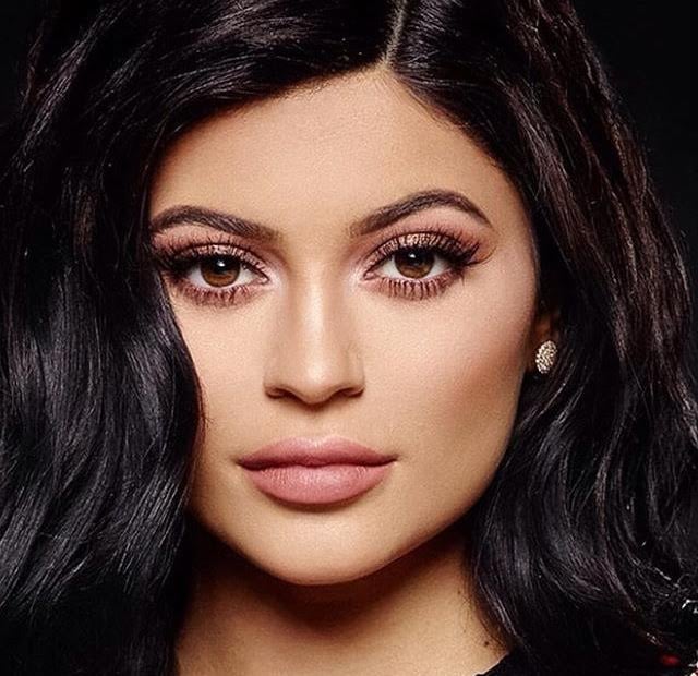Kylie Jenner: Super Close-Up - The Hollywood Gossip