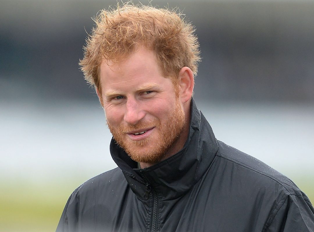 Chelsy Davy Claims Dating Prince Harry Was "Scary," Is Obviously Insane ...