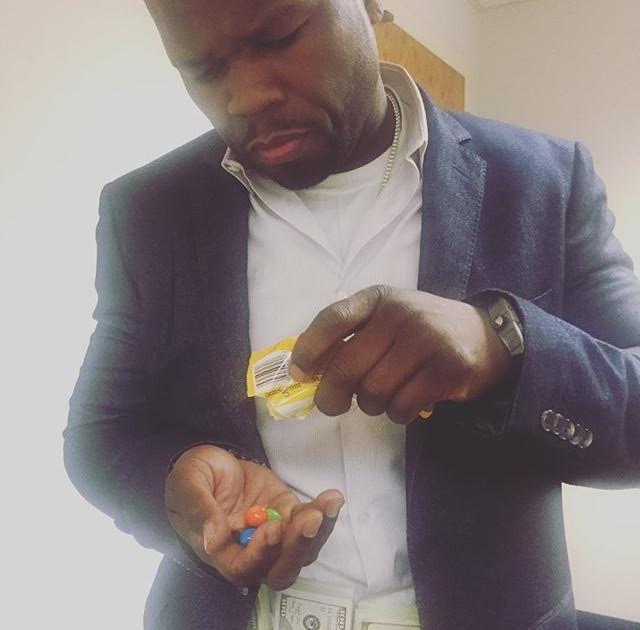 50 Cent With Fake Cash - The Hollywood Gossip
