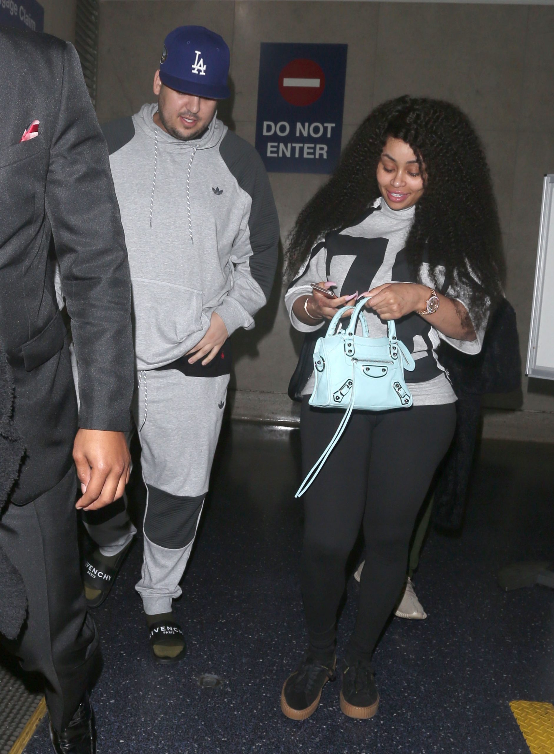 Rob Kardashian Shares Makeup-Free Pic of Blac Chyna - The Hollywood Gossip