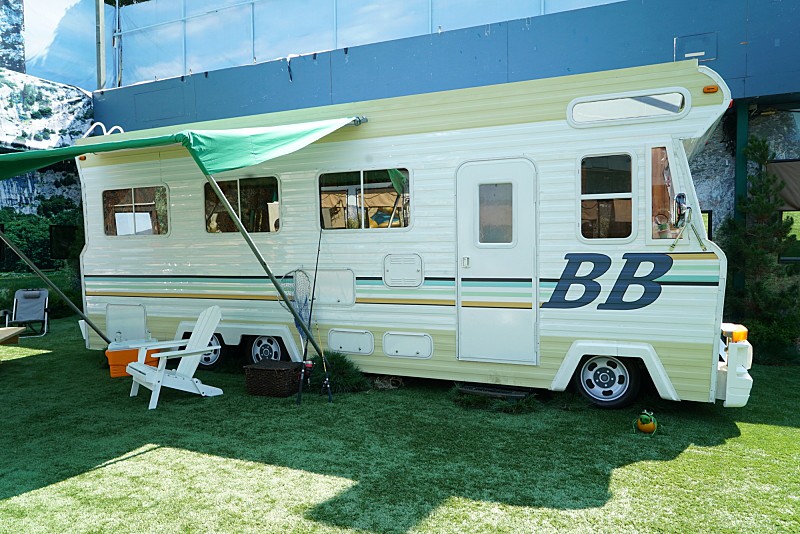 Big Brother RV - The Hollywood Gossip