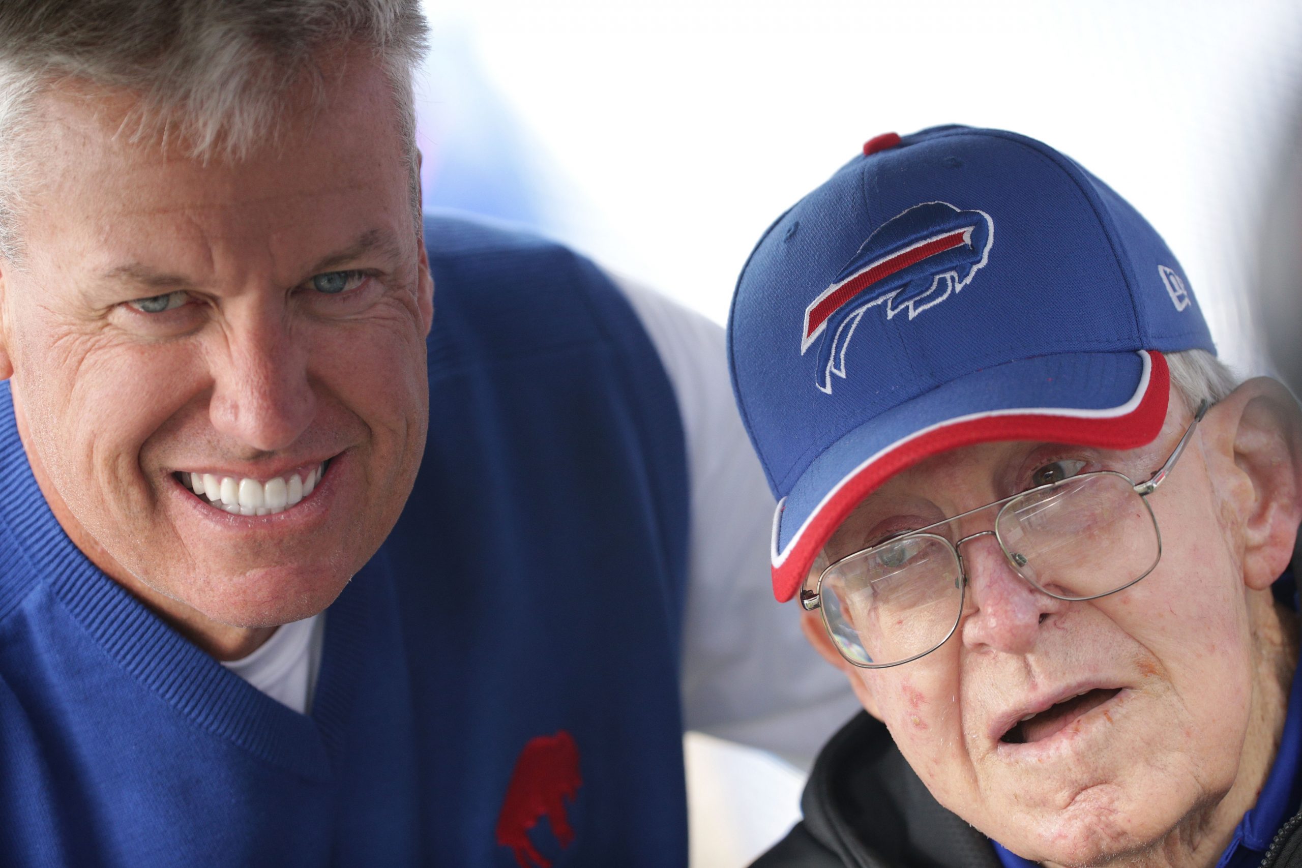 Buddy Ryan Dies; NFL Coach, Defense Guru, Father of Rex & Rob Ryan Was 82