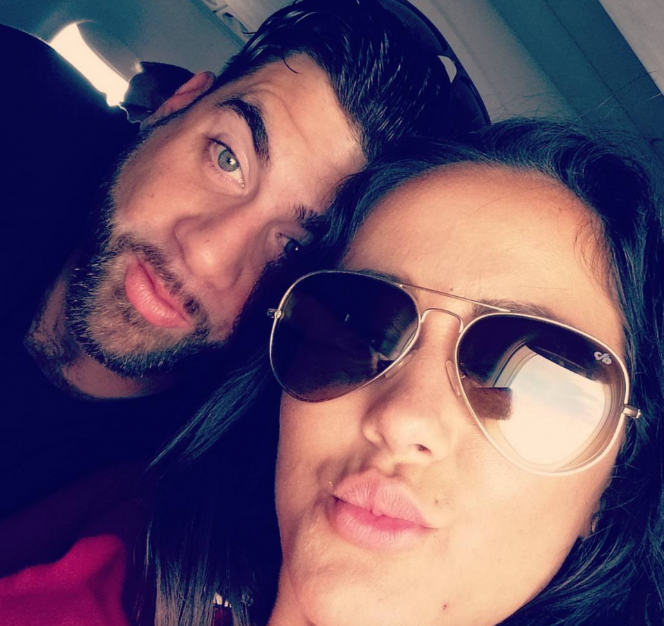 David Eason Cuts Self on Instagram as Sister Confirms He's Lost It ...