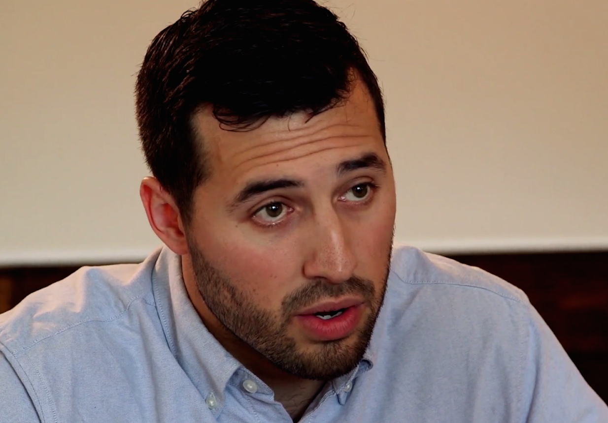 Vuolo - The Hollywood Gossip