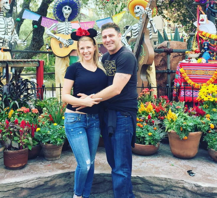 Jodie Sweetin Justin Hodak Disneyland Pic - The Hollywood Gossip