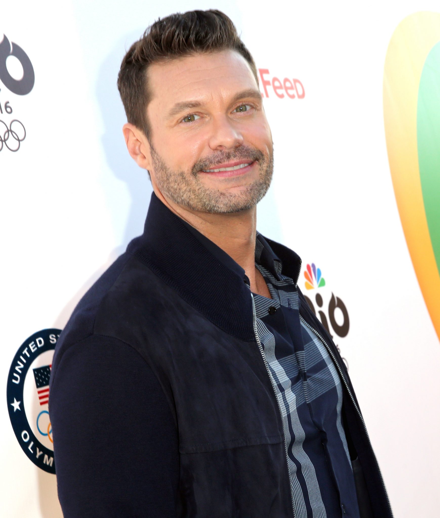 Ryan Seacrest Smiles - The Hollywood Gossip