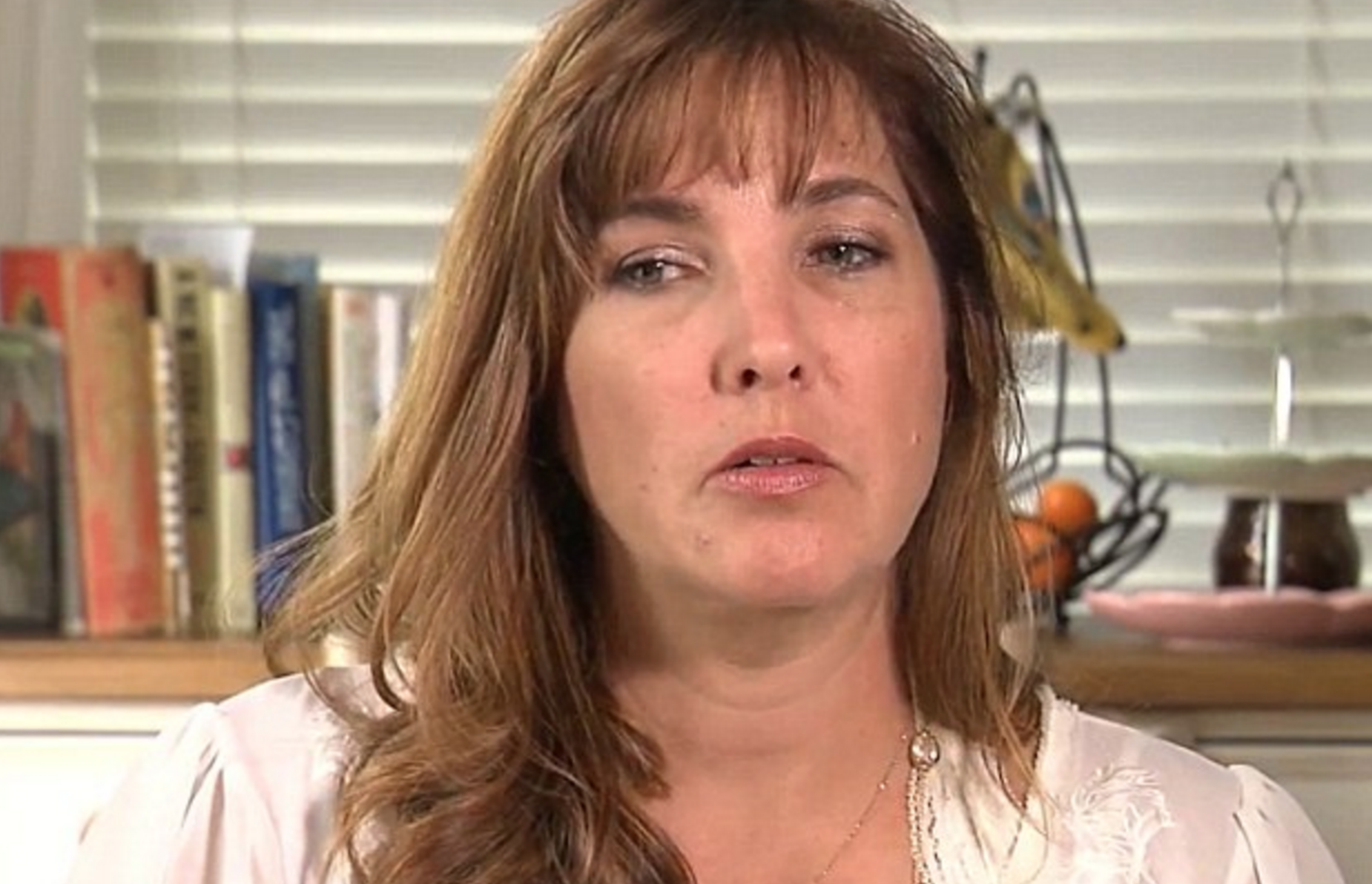 Suzie Webster Speaking About School - The Hollywood Gossip