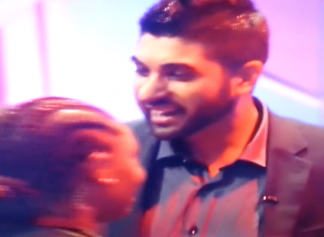 Simon Saran Laughs - The Hollywood Gossip