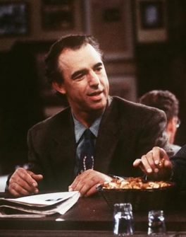 Jay Thomas Dies; Veteran Sitcom Star Was 69