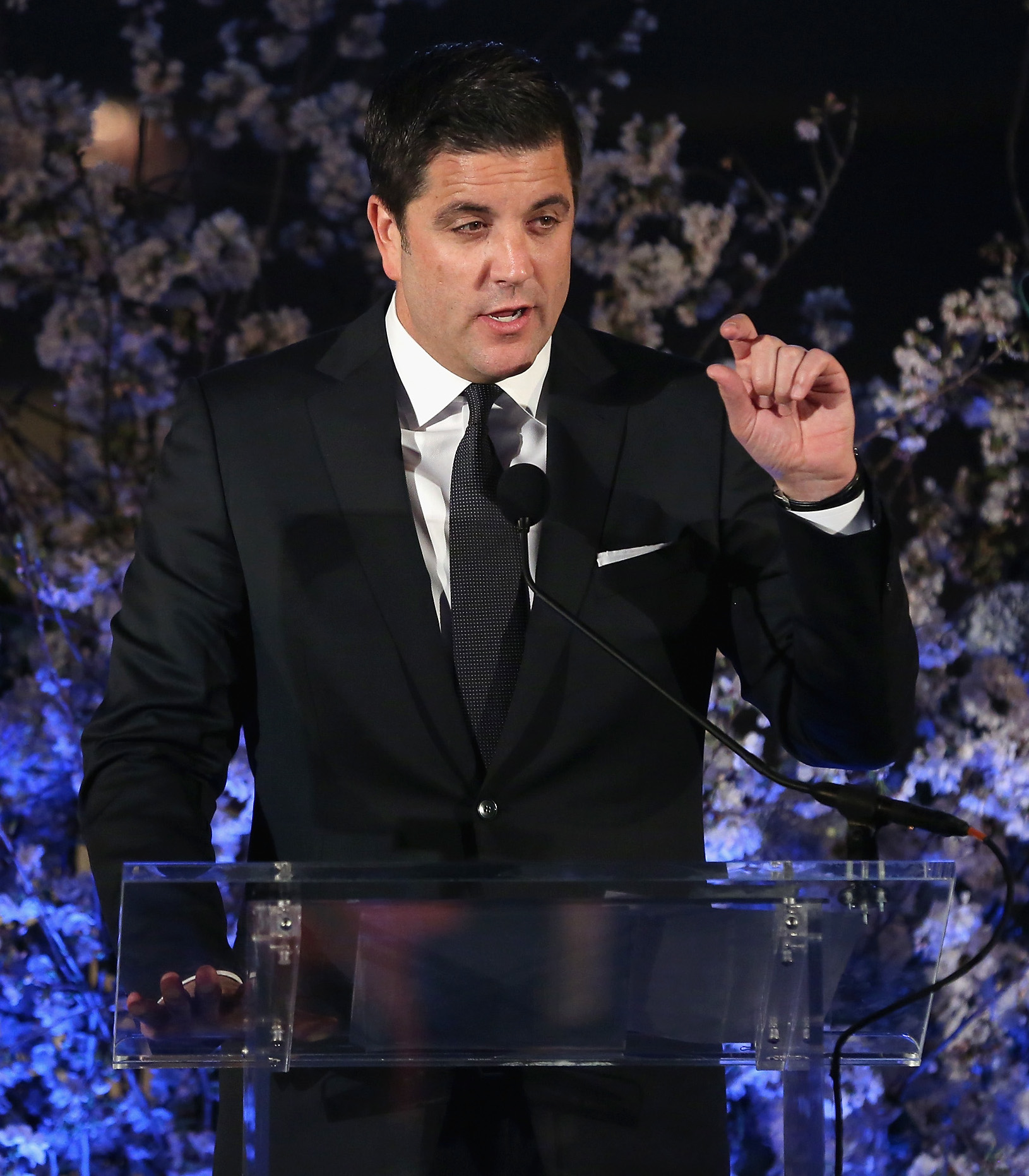 Josh Elliott Picture - The Hollywood Gossip