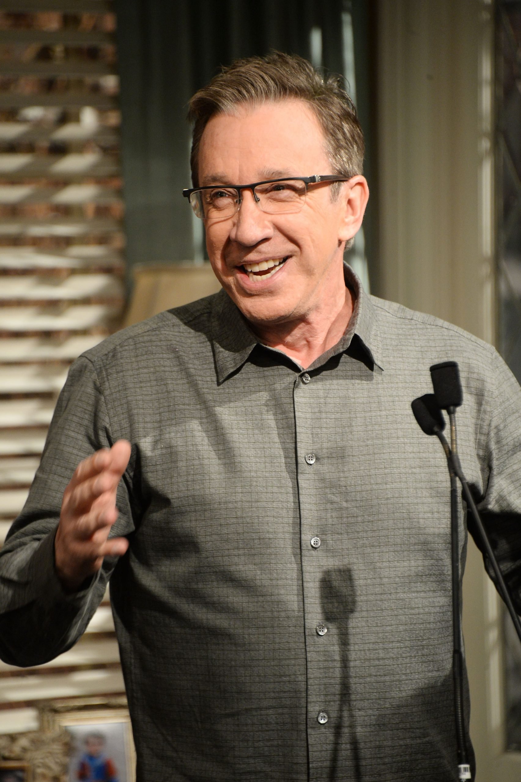 Tim Allen on Last Man Standing Set - The Hollywood Gossip