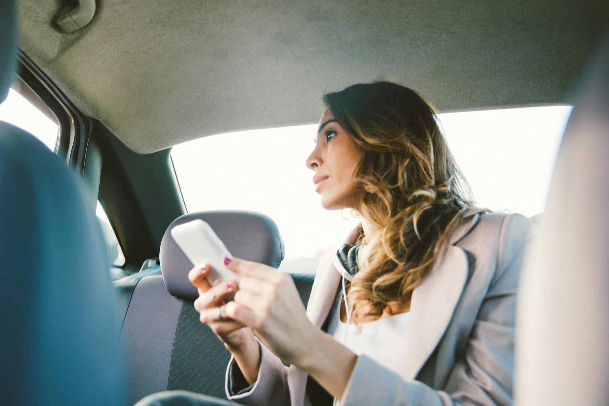 Uber Driver Picks Up Boyfriend's Side Piece, Crazy Encounter Ensues - The Hollywood Gossip