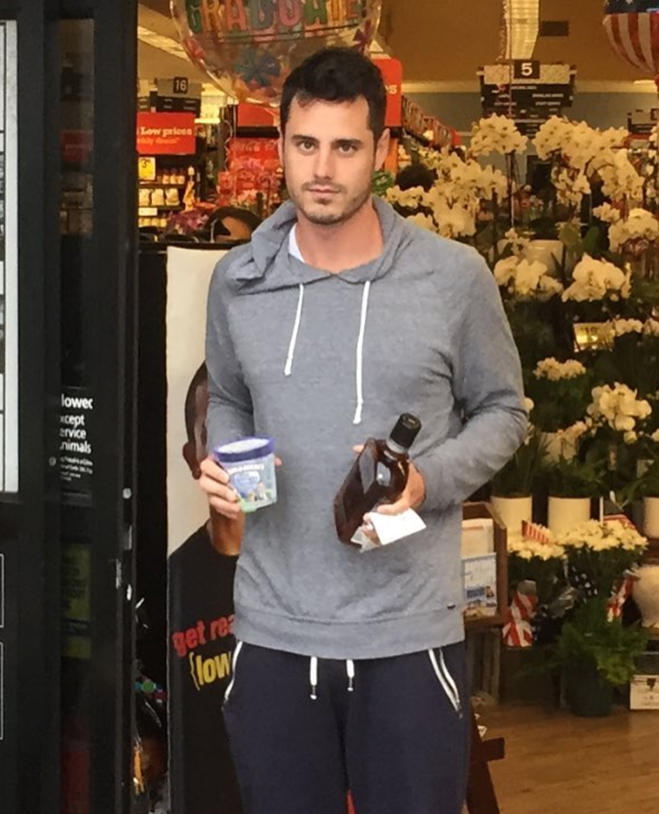Ben Higgins Shopping Spree - The Hollywood Gossip