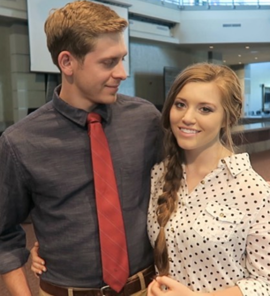 Joy-Anna Duggar Wedding Photos: Check Out Mrs. Forsyth's Big Day! - The ...