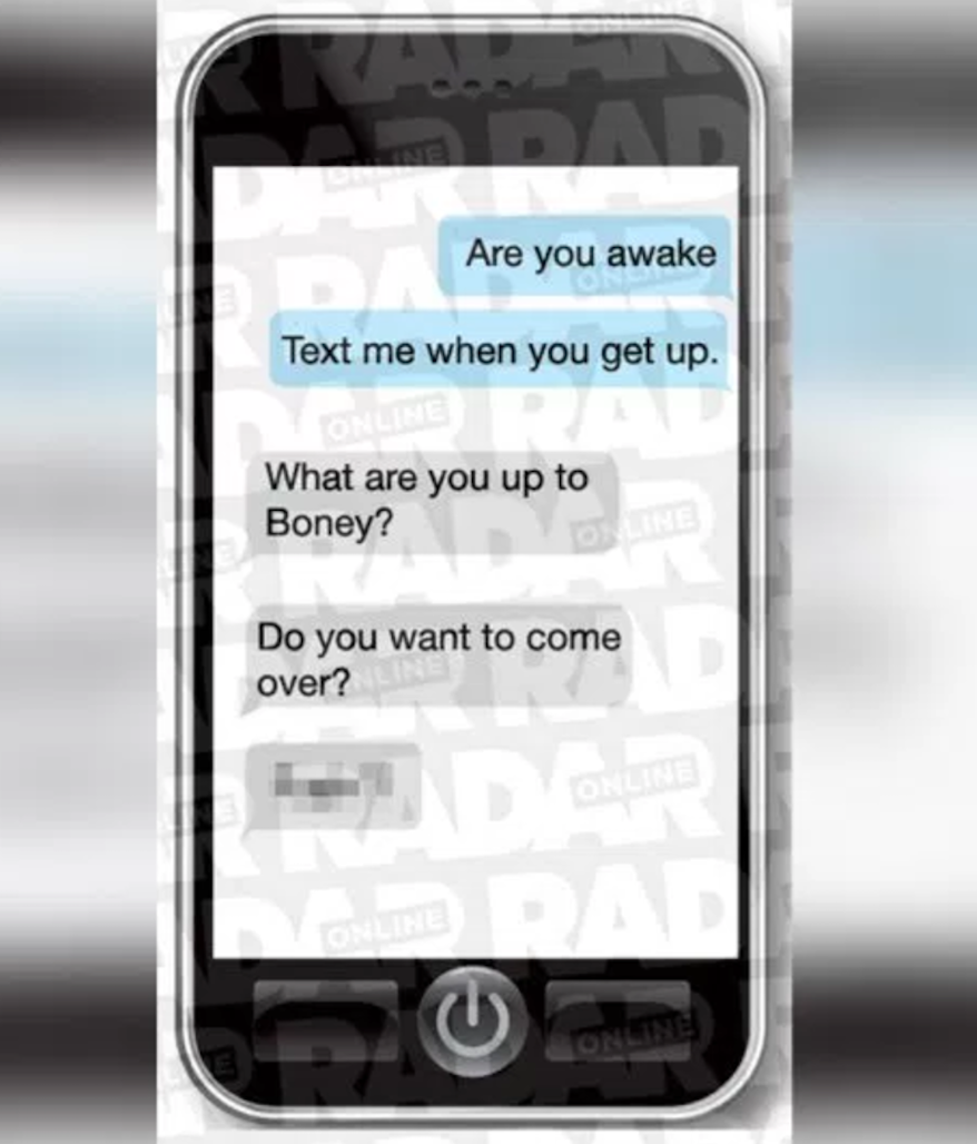 Bad Text - The Hollywood Gossip