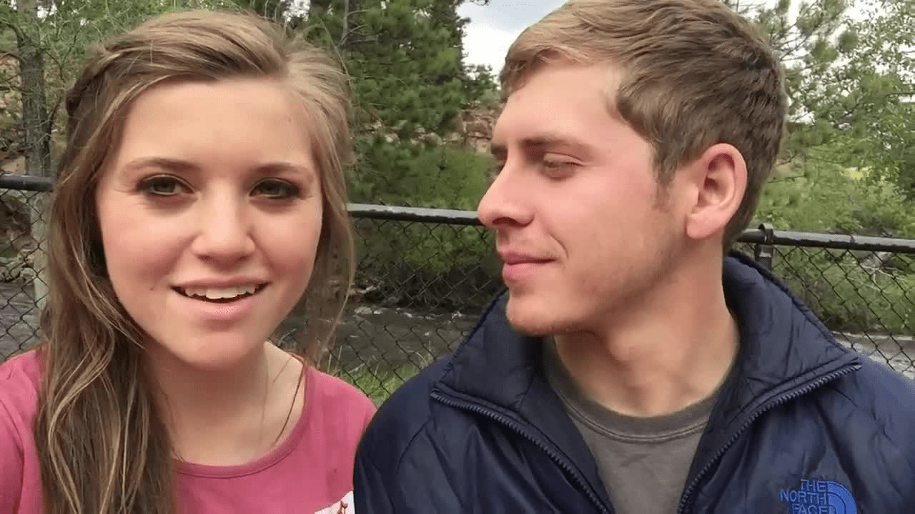 Joy-Anna Duggar and Austin Forsyth Thank Fans - The Hollywood Gossip
