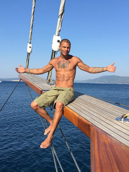 Jeremy Meeks: Wife of Hot Mugshot Guy Breaks Silence on Cheating ...